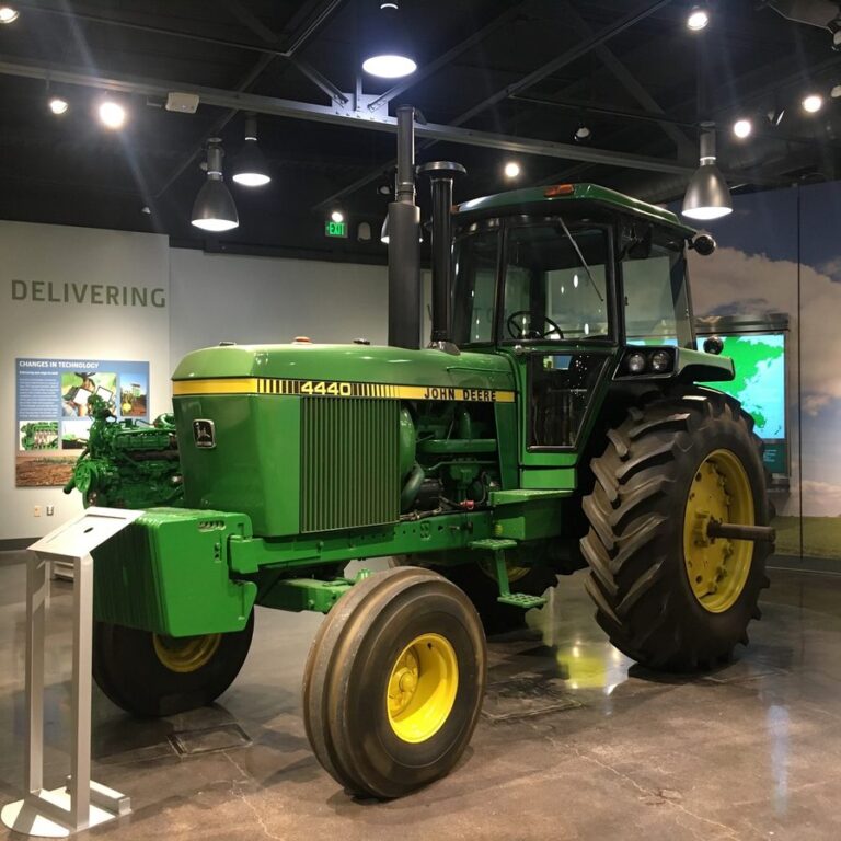 Dig In! Iowa’s Ag Innovation Tour for Professionals | iTIP